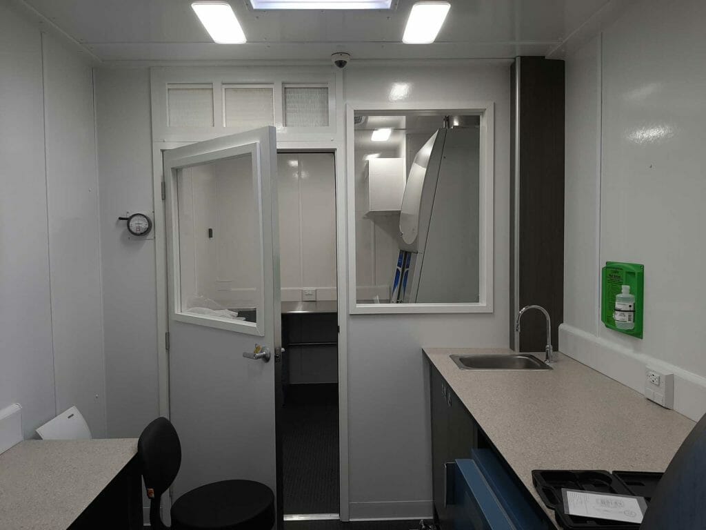 Mobile Lab Vehicles - Summit Bodyworks