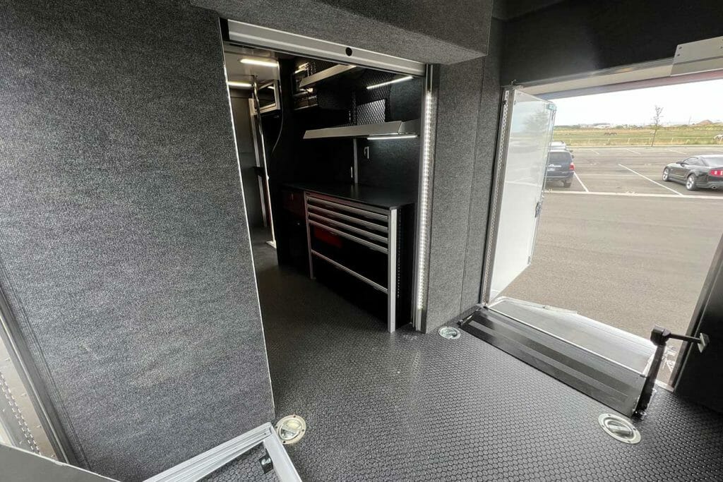 Mobile Response Units | Police, Fire, Medical - Summit Bodyworks