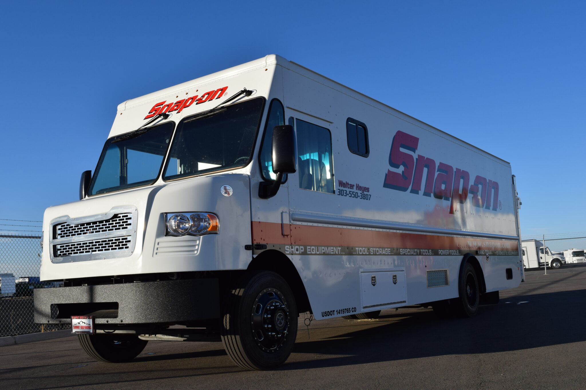 Walter H Freightliner Step Van - Summit Bodyworks