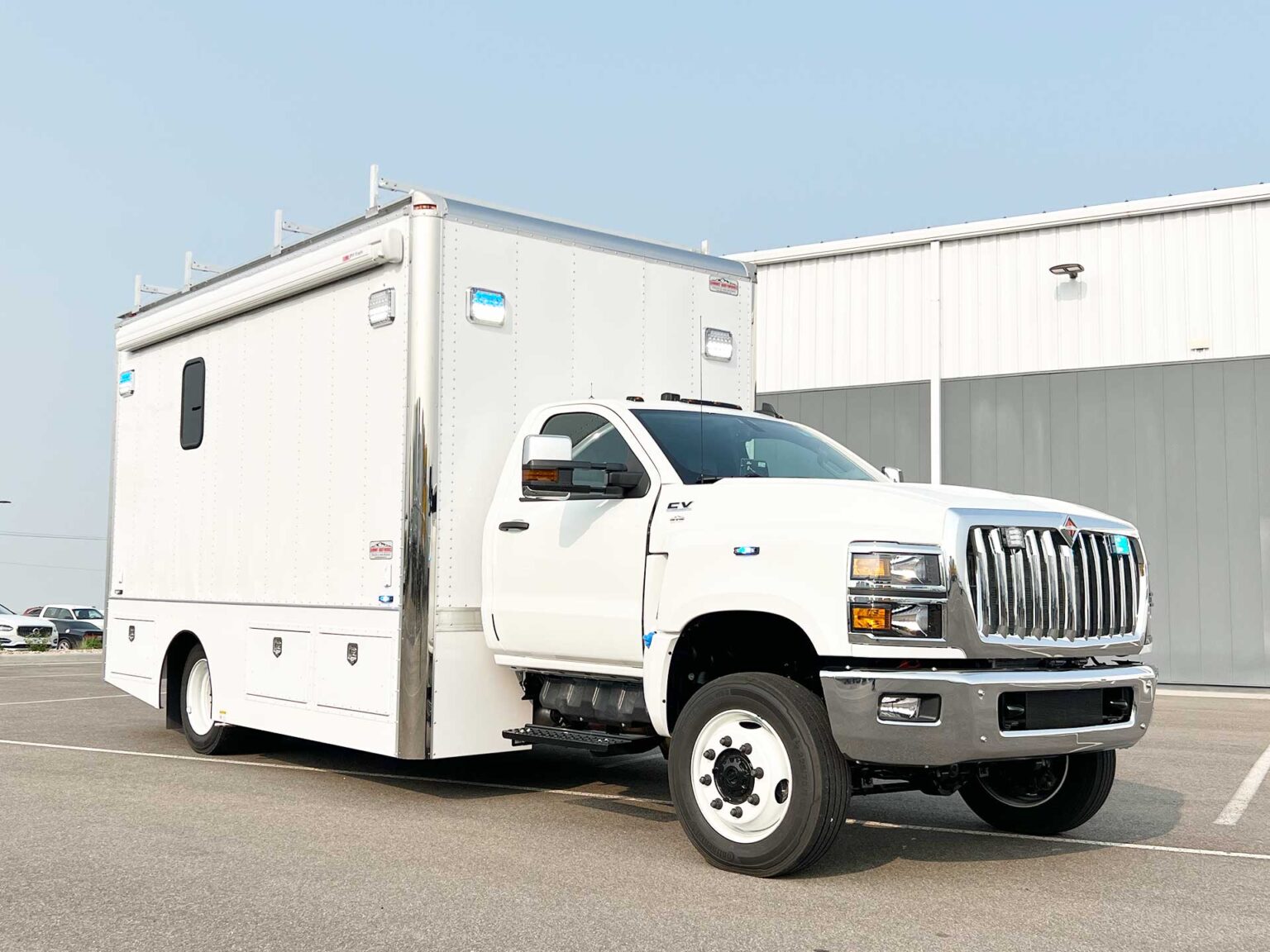 Mobile Command Vehicles - Summit Bodyworks