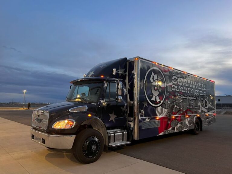 Custom Cornwell 28' Tool Truck | Summit Bodyworks