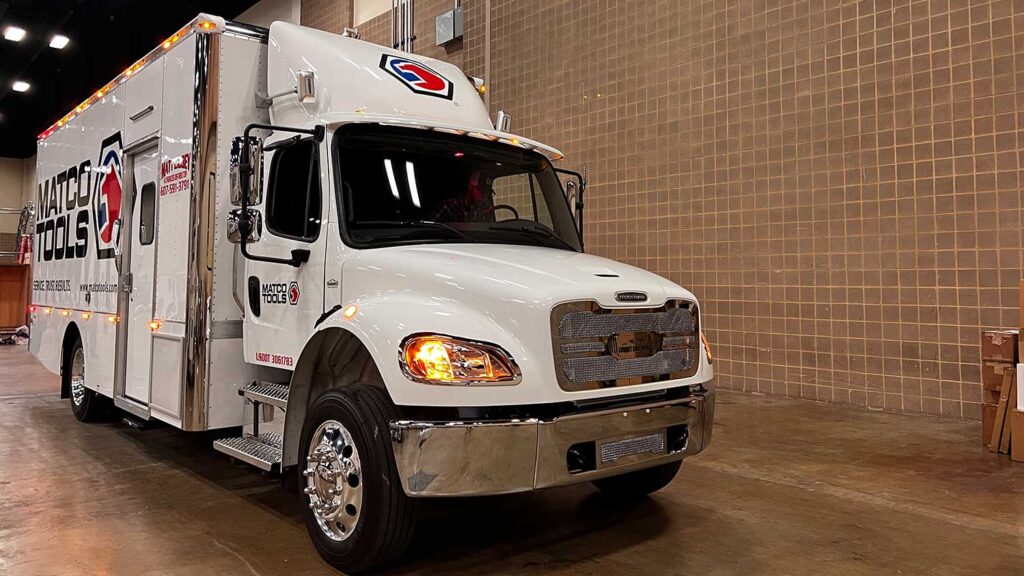 Matt L Matco - Freightliner - Summit Bodyworks